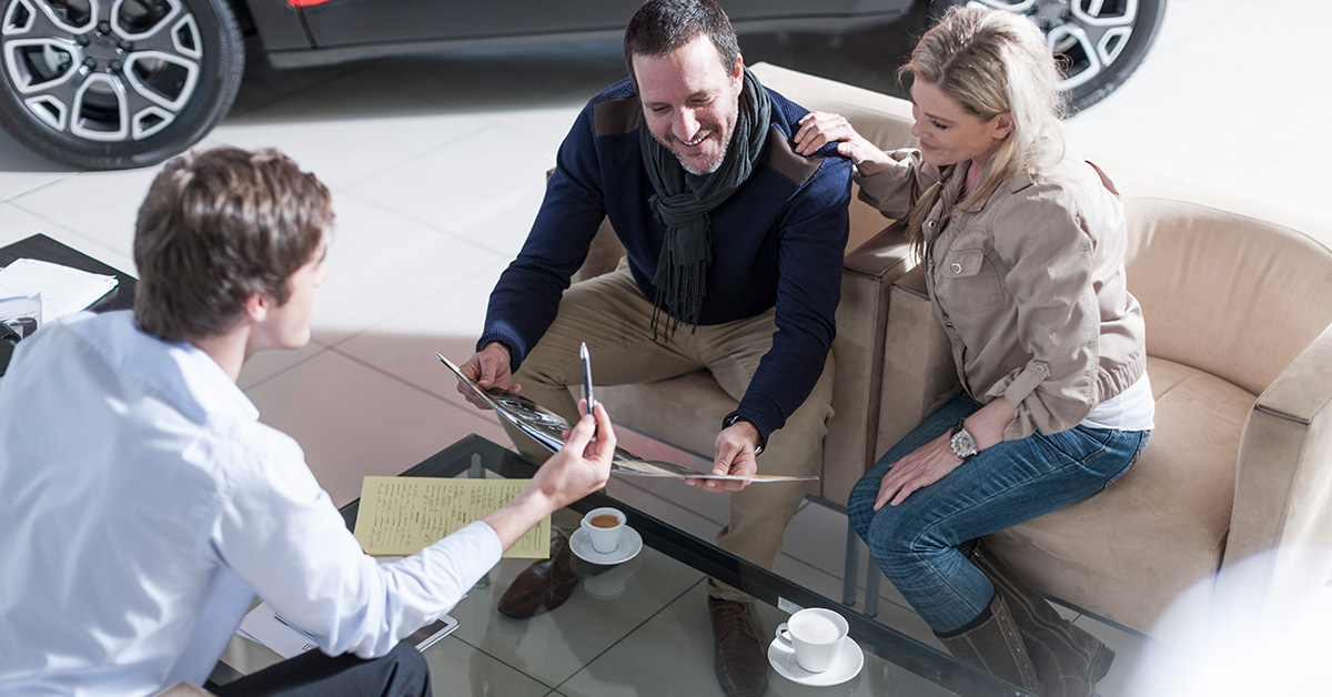 15 Tips for Improving Dealership Digital Merchandising and Sales